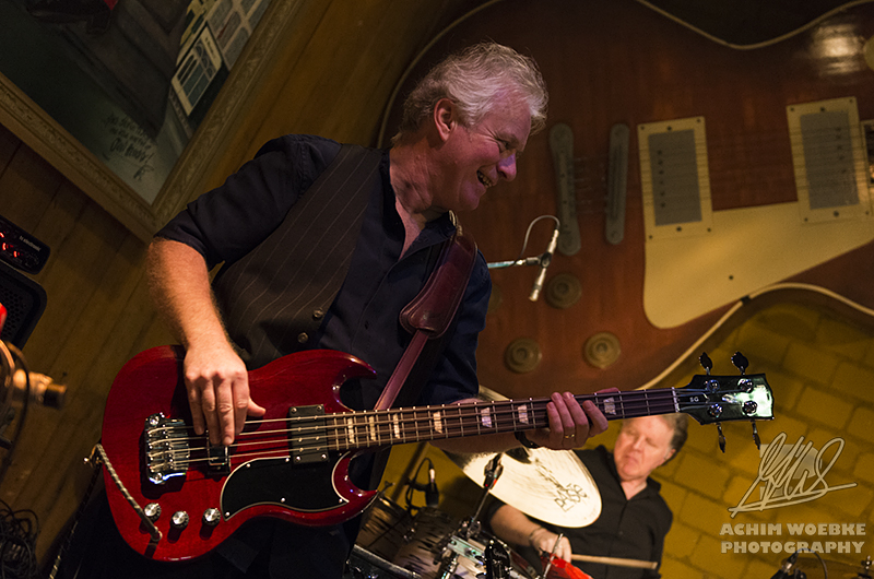 Norman Beaker | Larry Garner & Norman Beaker Band 'Blues Garage' 2016 ...