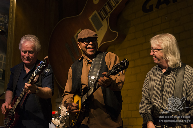 Norman Beaker | Larry Garner & Norman Beaker Band 'Blues Garage' 2016 ...